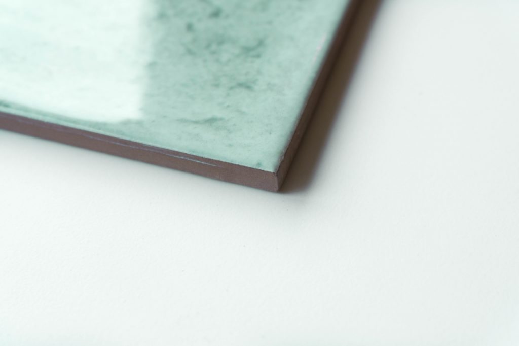 Vintage Fliese grün 10x30 - Online kaufen | dieFliesen.com