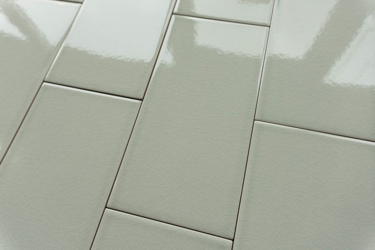 Metro Fliese Craquelé grau-grün glatt 10x20 PL - dieFliesen.com