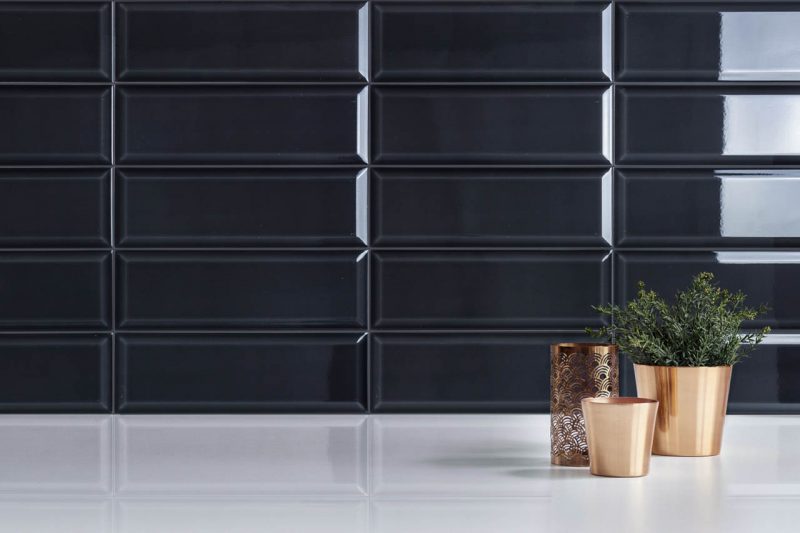 Metro Fliese anthrazit 10x30 BX | Jetzt kaufen bei dieFliesen.com